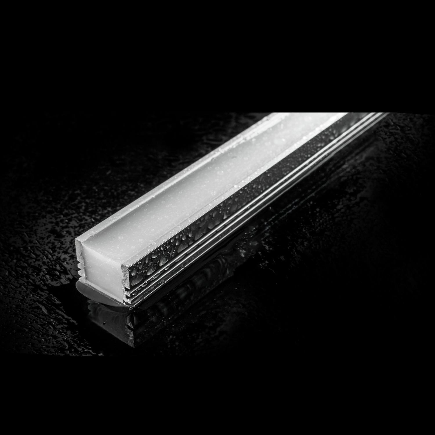 Surface-mounted light fixture - MLINE - Holectron - LED / linear / IP67