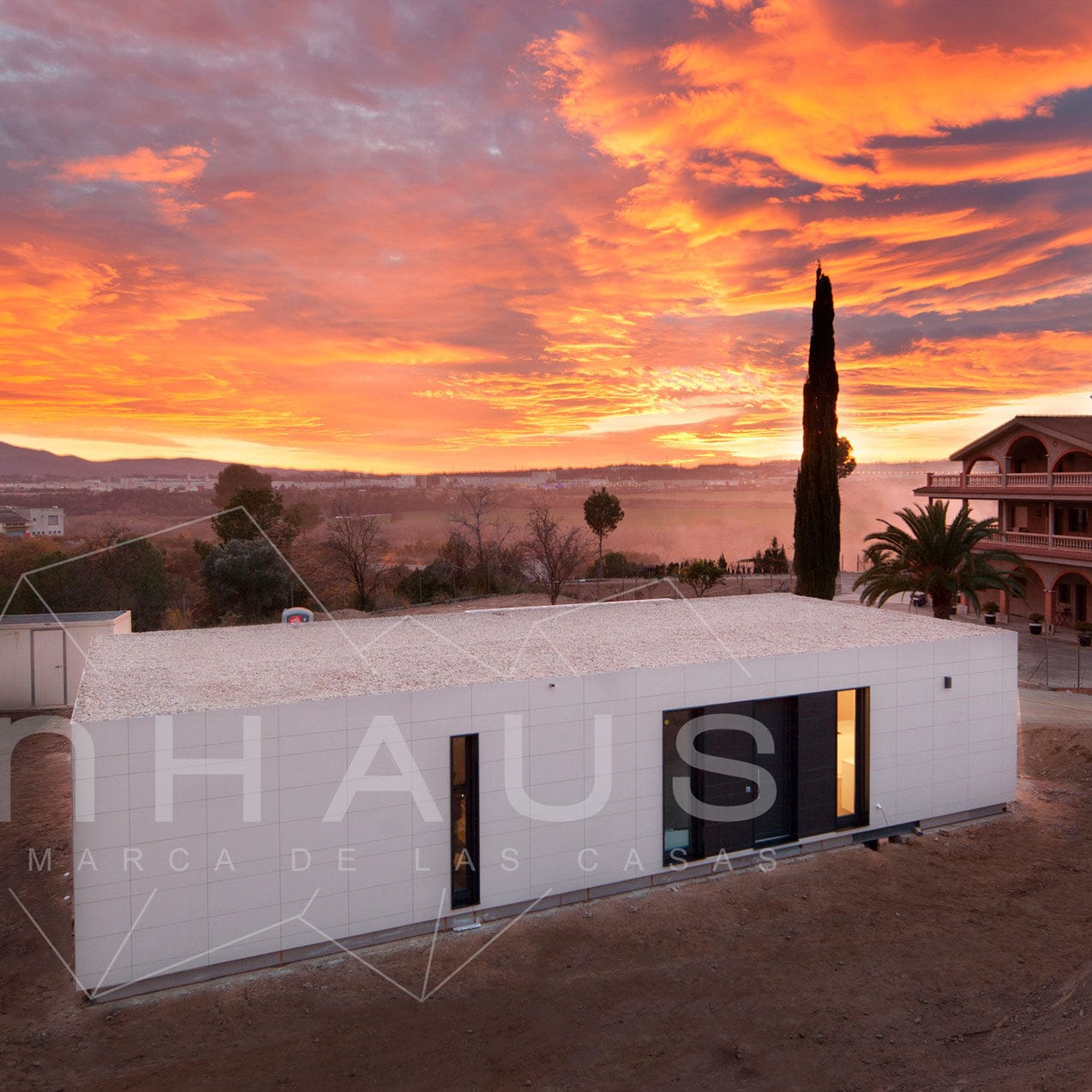 Prefab house - ALGECIRAS - INHAUS - eco-friendly / energy-saving ...