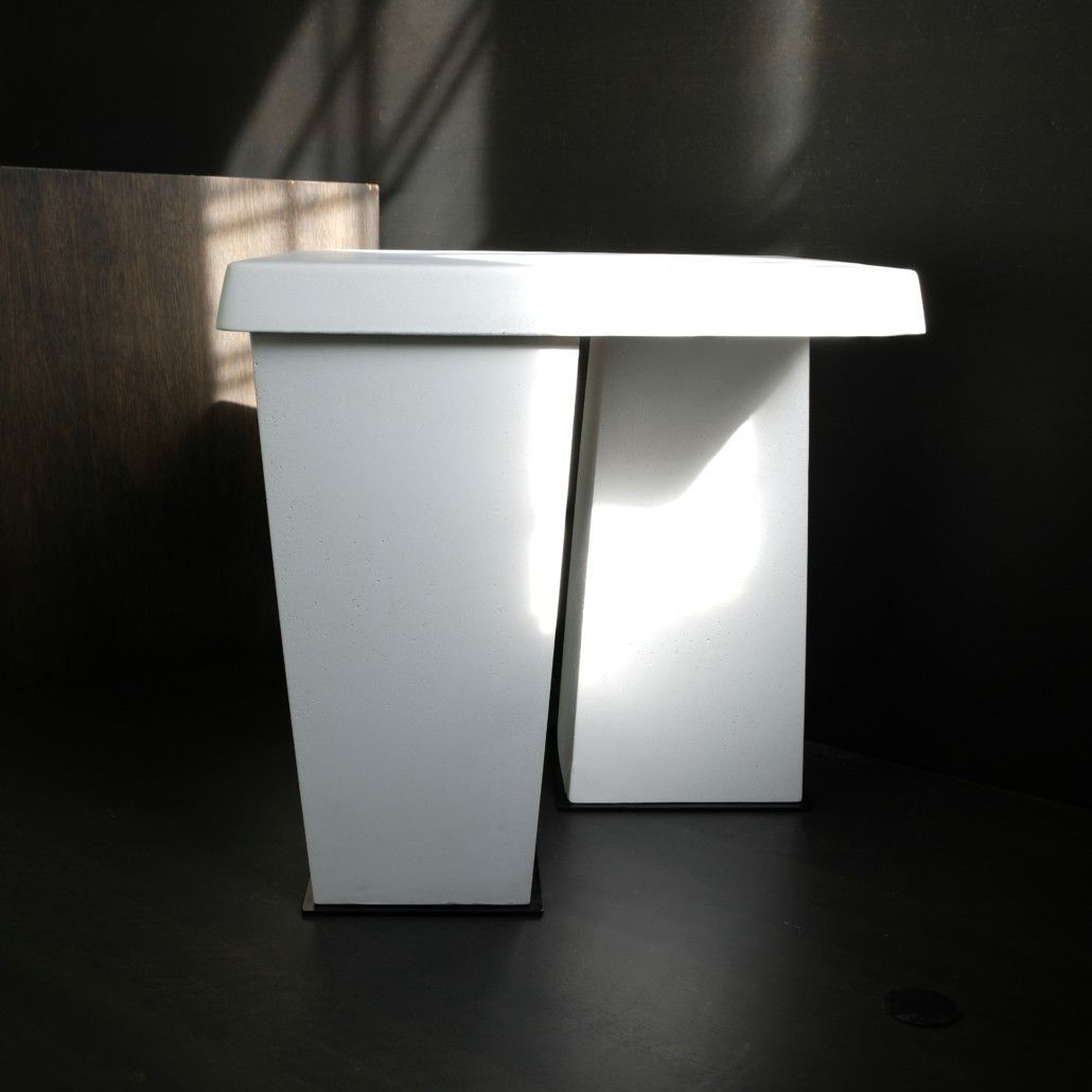 Contemporary table - FRANC - ALENTES - metal / engineered stone ...