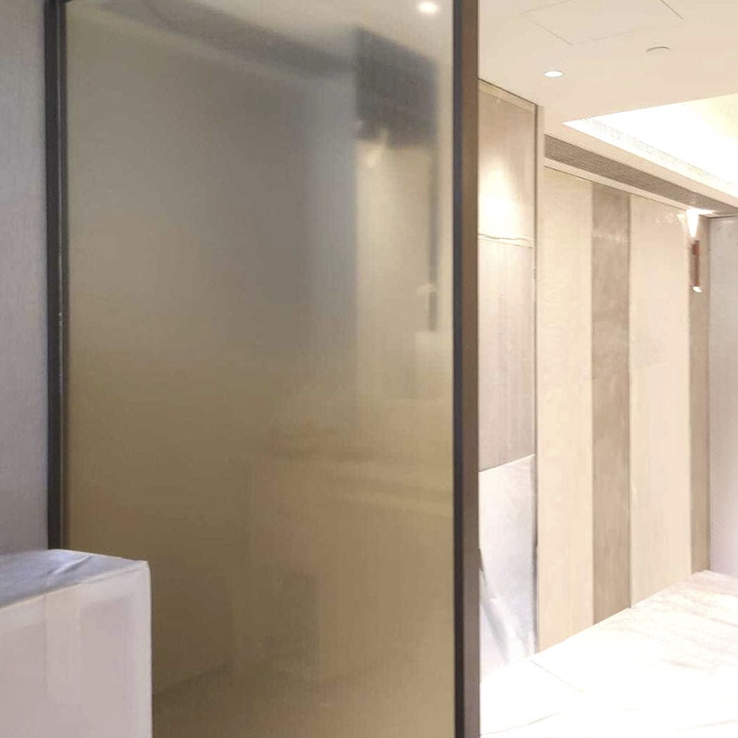 Laminated glass panel - R20Y415YG2E37 - Rahmen (Asia) Limited - safety ...