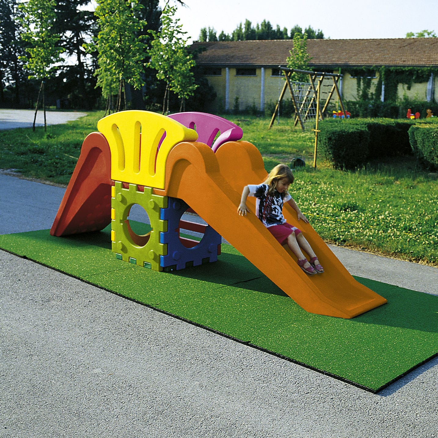 Upright slide - CUBIC TOY 0 2000 - GOLDEN GAMES SRL - for playground