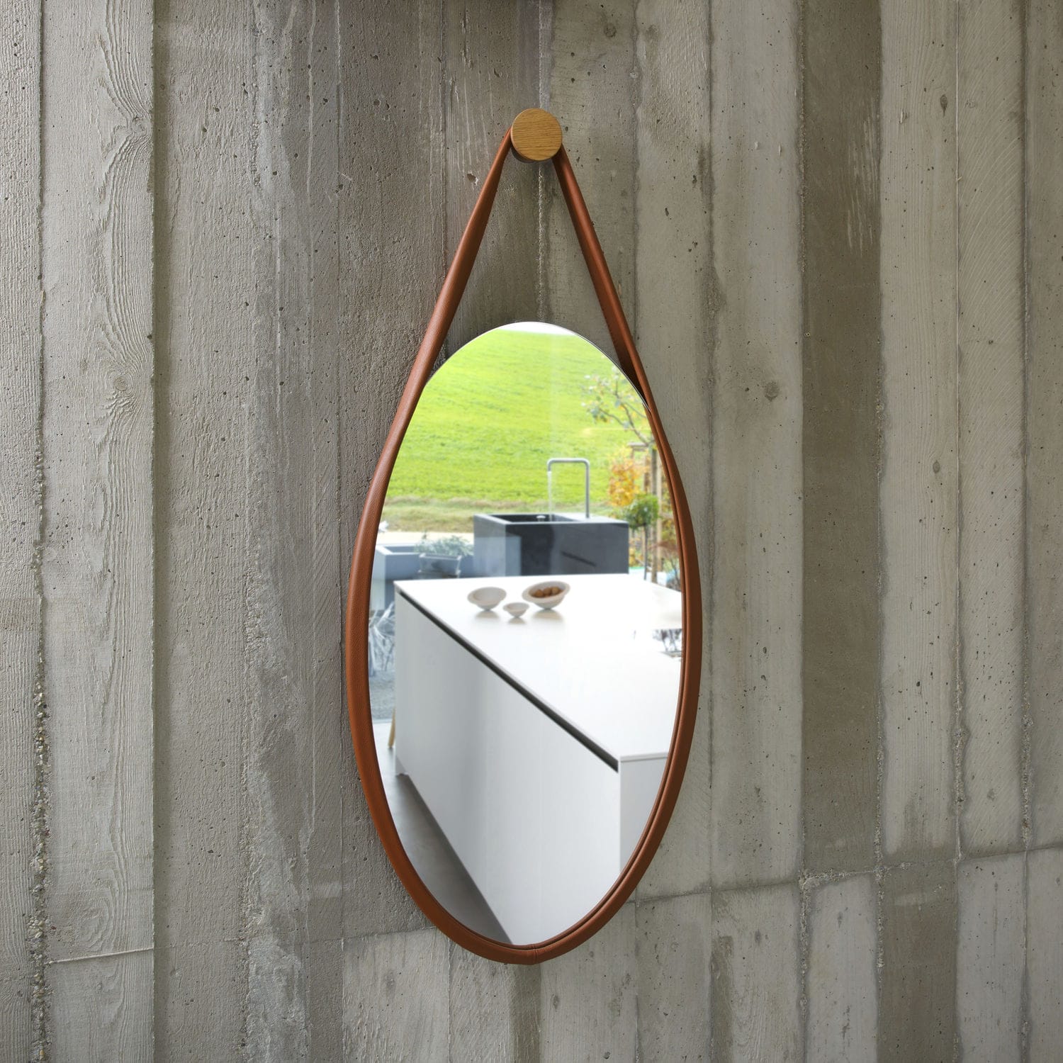 Wall-mounted mirror - HIDE - favius - commercial / contemporary / oval