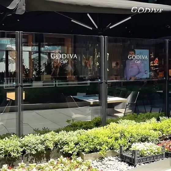 Glass railing - PANORA KINETIC - Evergreen Solutions - aluminum / glass ...