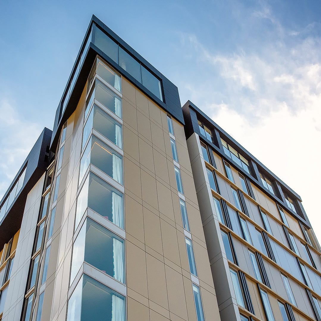 Cassette cladding - THE BAXTER INTERNATIONAL HOTEL - ALUCOBOND - bronze ...