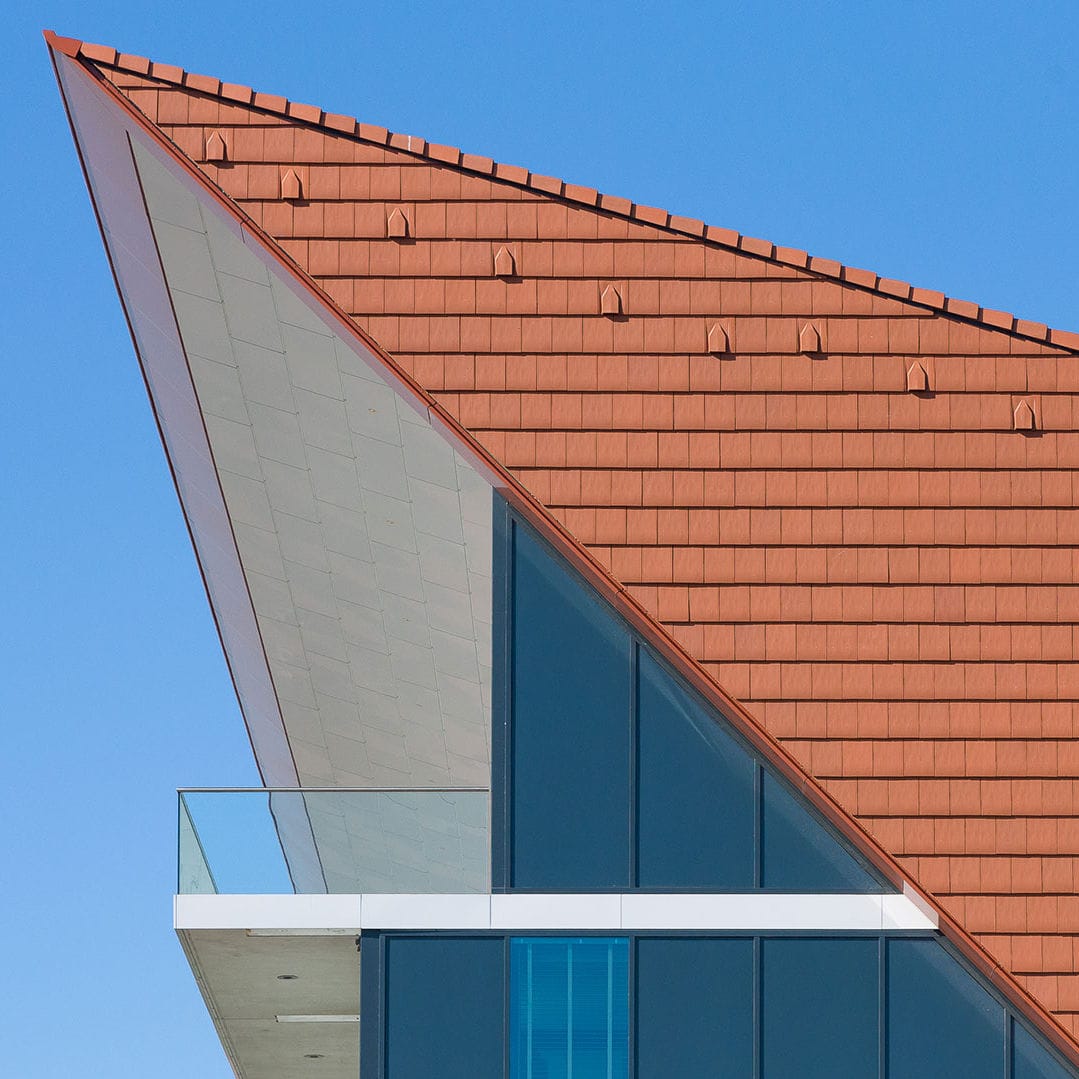 Composite soffit - VAN DER VALK LEEUWARDEN - ALUCOBOND - aluminum