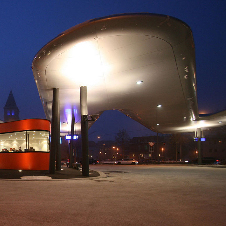 Building composite panel - BUSBAHNHOF JENA - ALUCOBOND - for entrance ...