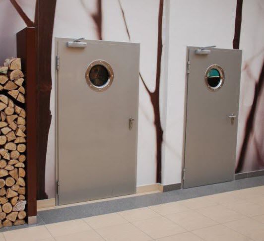 Service door - Gutkowski - steel / swing / with porthole window