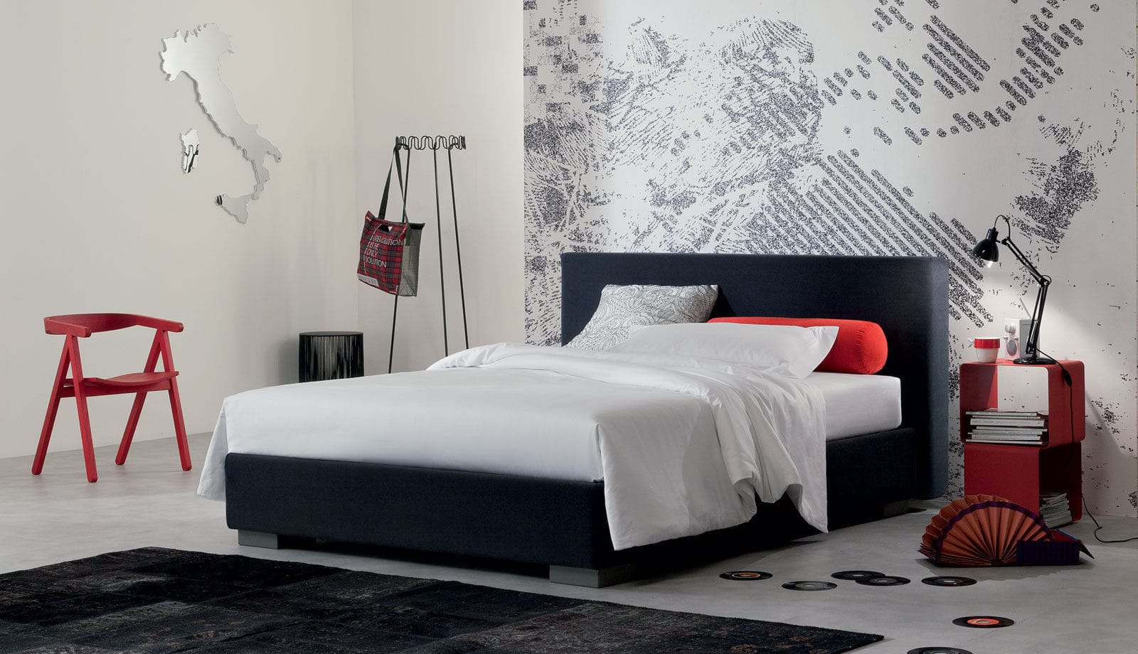 Double bed - ECLIPSE - OGGIONI - contemporary / upholstered / with ...