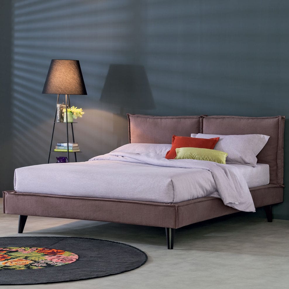 Double bed - METRO - OGGIONI - contemporary / upholstered / with headboard