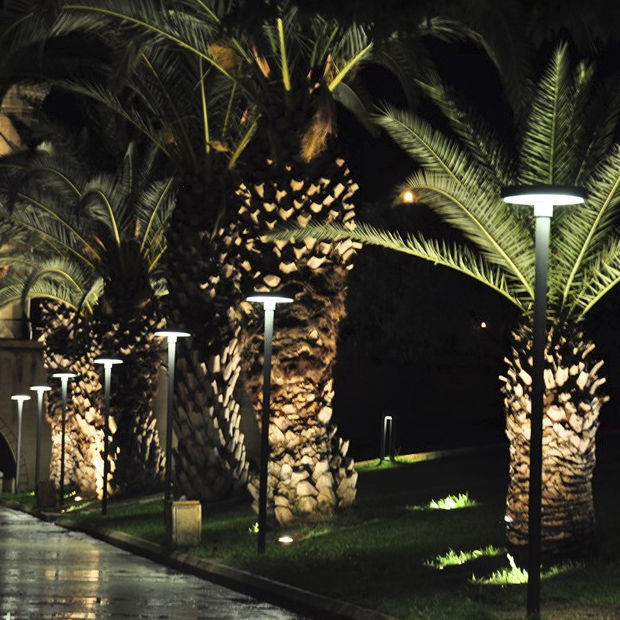 Urban lamp post - IBRETT - BSI LIGHTING TECHNOLOGIES INC ...