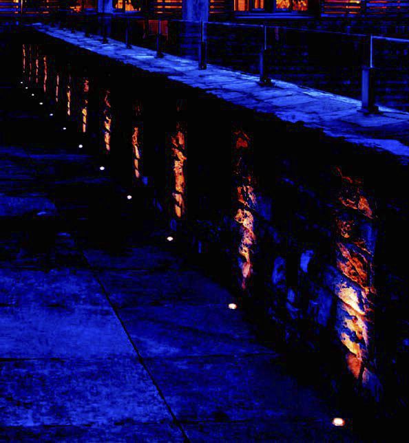 In-ground light fixture - IUPLIGHT XS - BSI LIGHTING TECHNOLOGIES INC ...