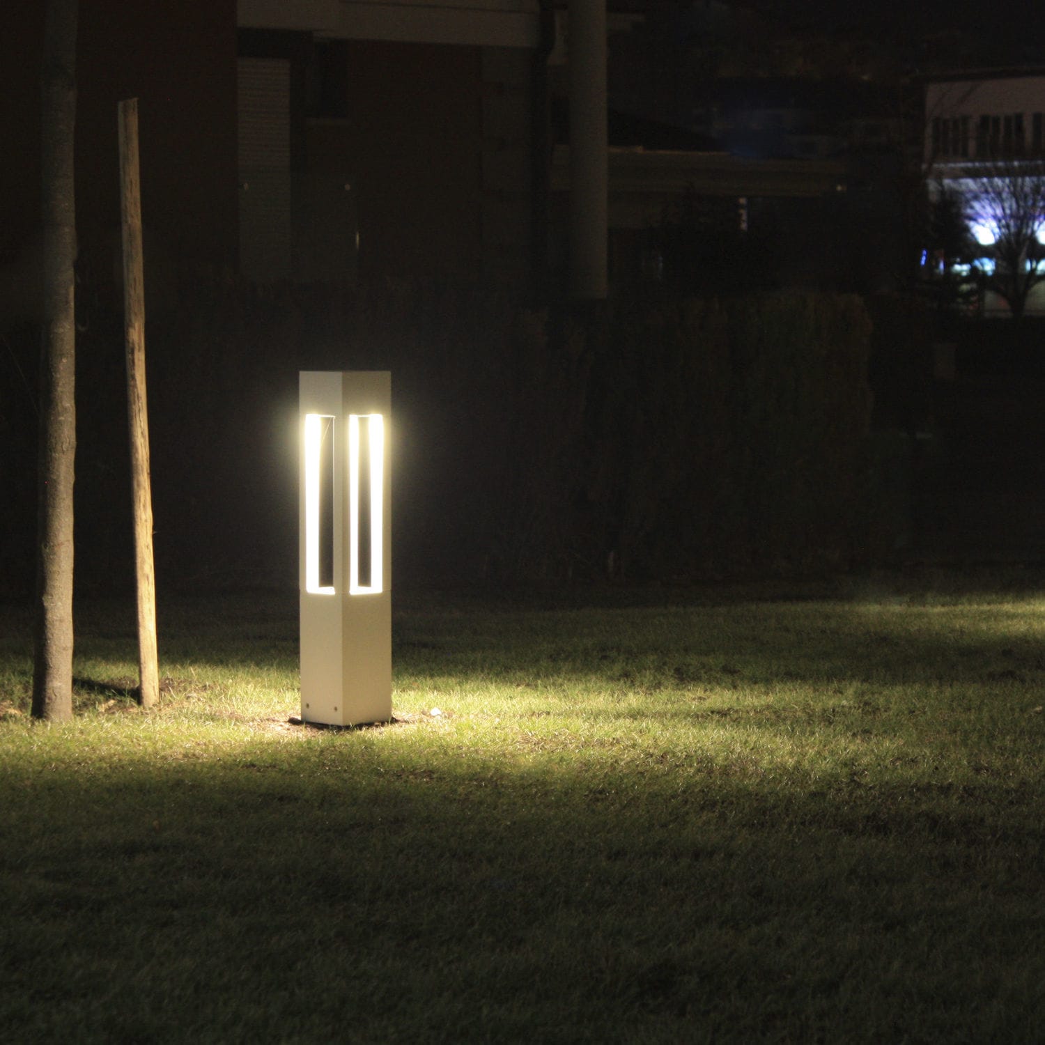 Garden bollard light - ILARA - BSI LIGHTING TECHNOLOGIES INC. - urban ...