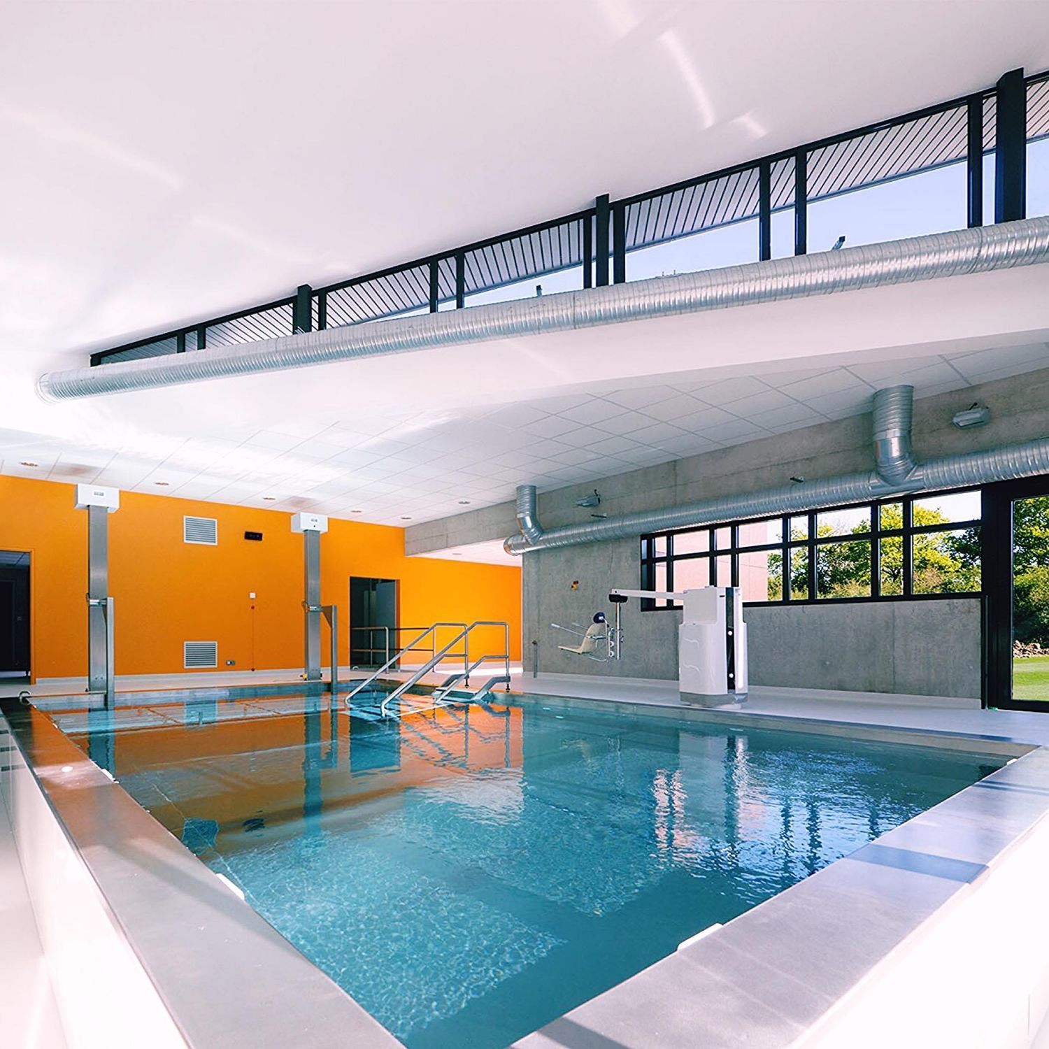 Rehabilitation swimming pool - PISCINE DE RÉÉDUCATION - France REVAL ...