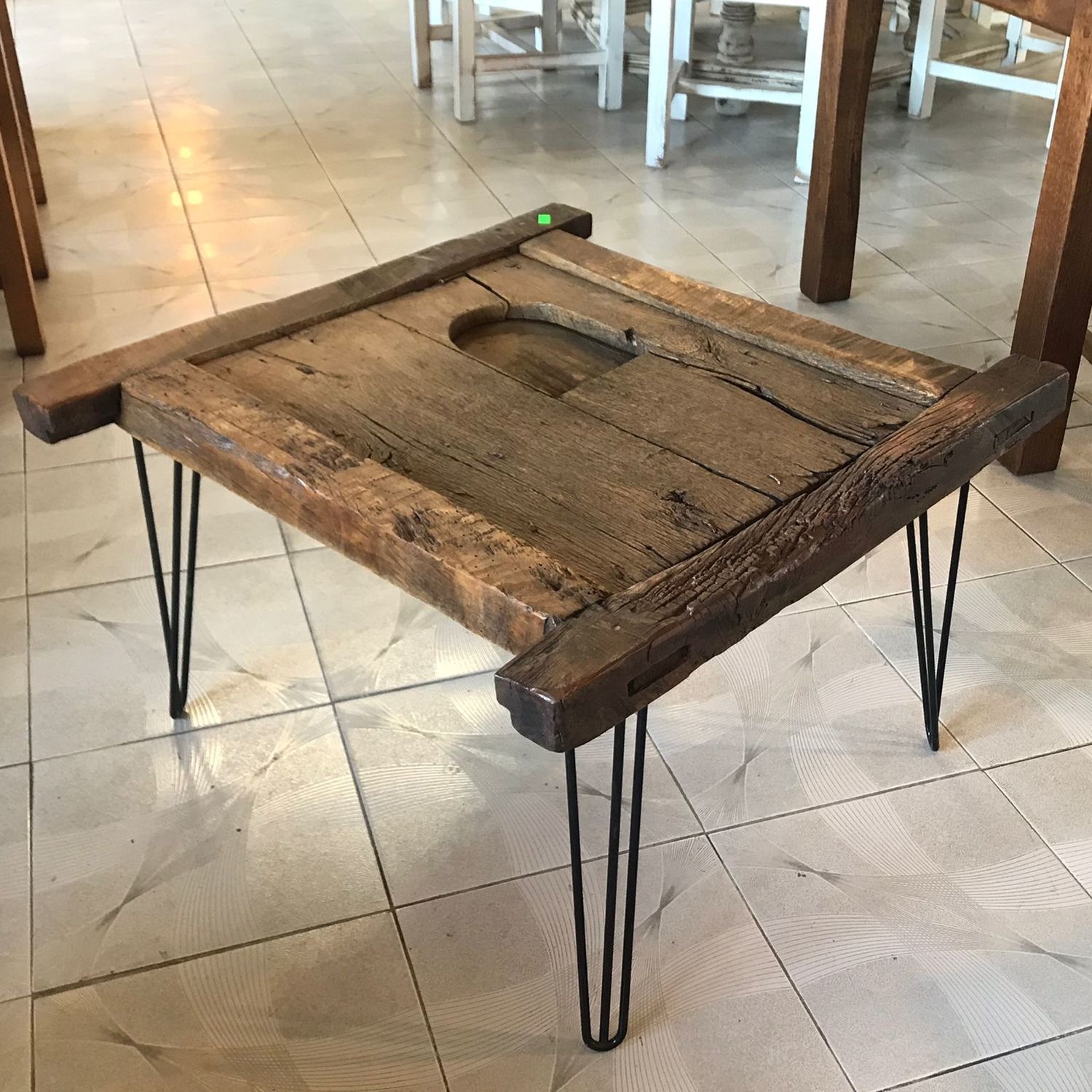 Rustic coffee table - MC-37 - El roure vell - wooden / steel base / square