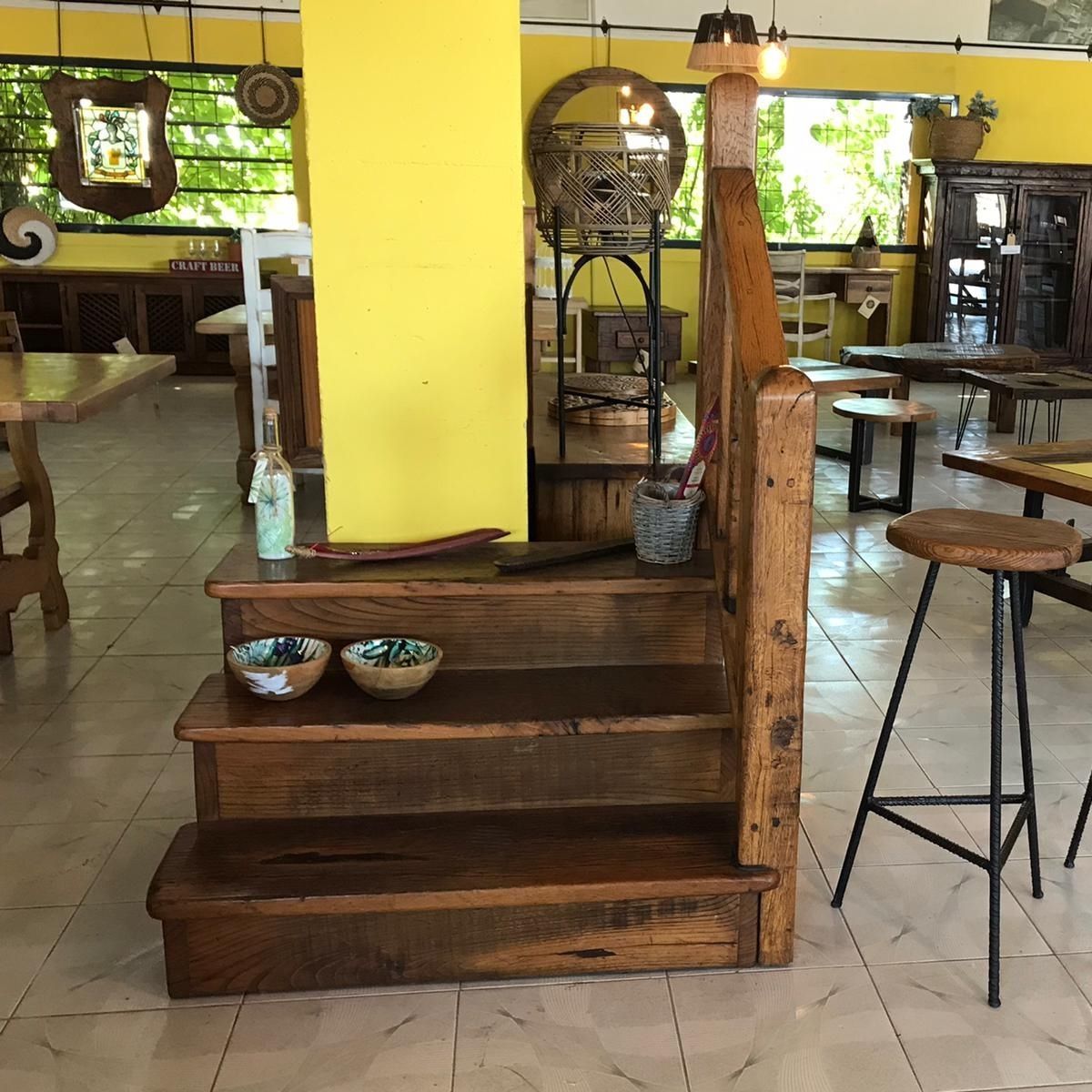 Straight staircase - AUX-63 - El roure vell - wooden step / wooden ...