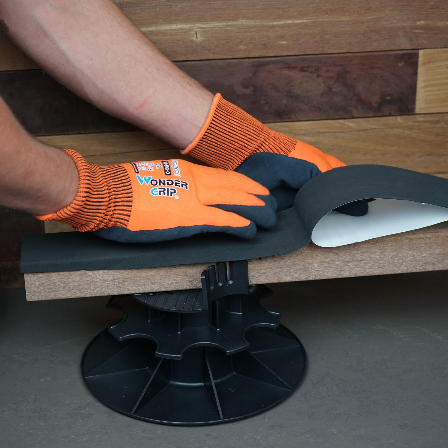 Protection waterproofing strip - SOLIDOR - insulating / patio / strip type