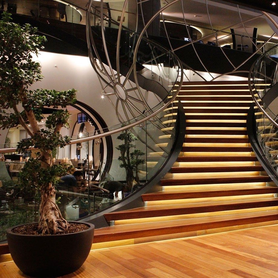 Curved glass panel - BENT - www.camglass.com.tr - tempered / safety ...