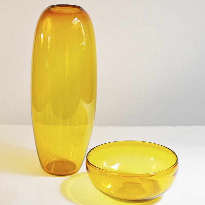 Contemporary vase - TALL DIVA™ VASE - Amel Chamandy® Designs - blown ...