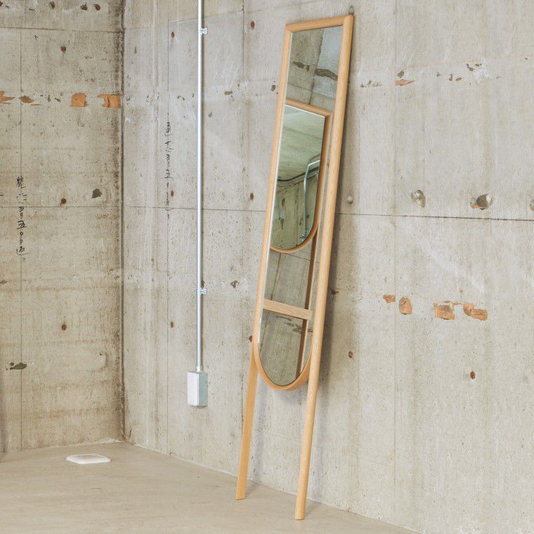 Wall-mounted mirror - SPLINTER - CondeHouse - contemporary / contract / oak