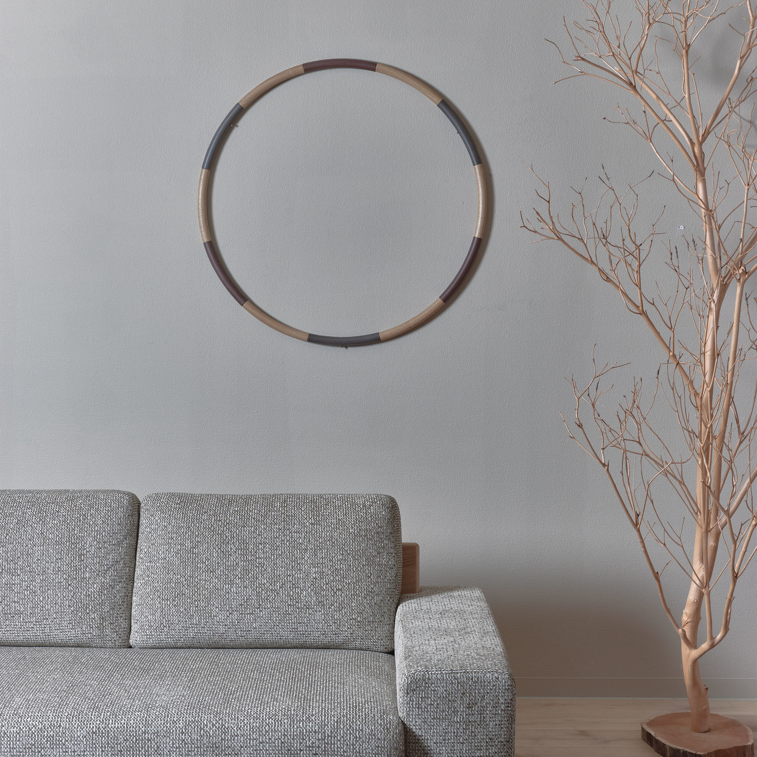 Oak sculpture - Hoop - CondeHouse - ash / cowhide / wall-mounted