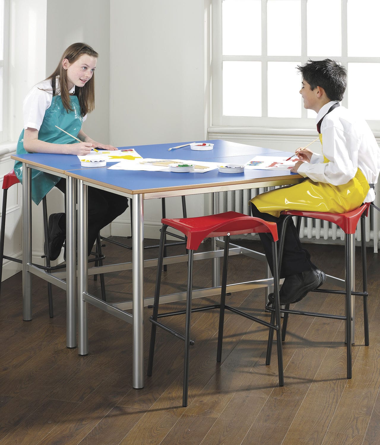 Contemporary stool - WSM - metalliform - plastic / stackable / with ...