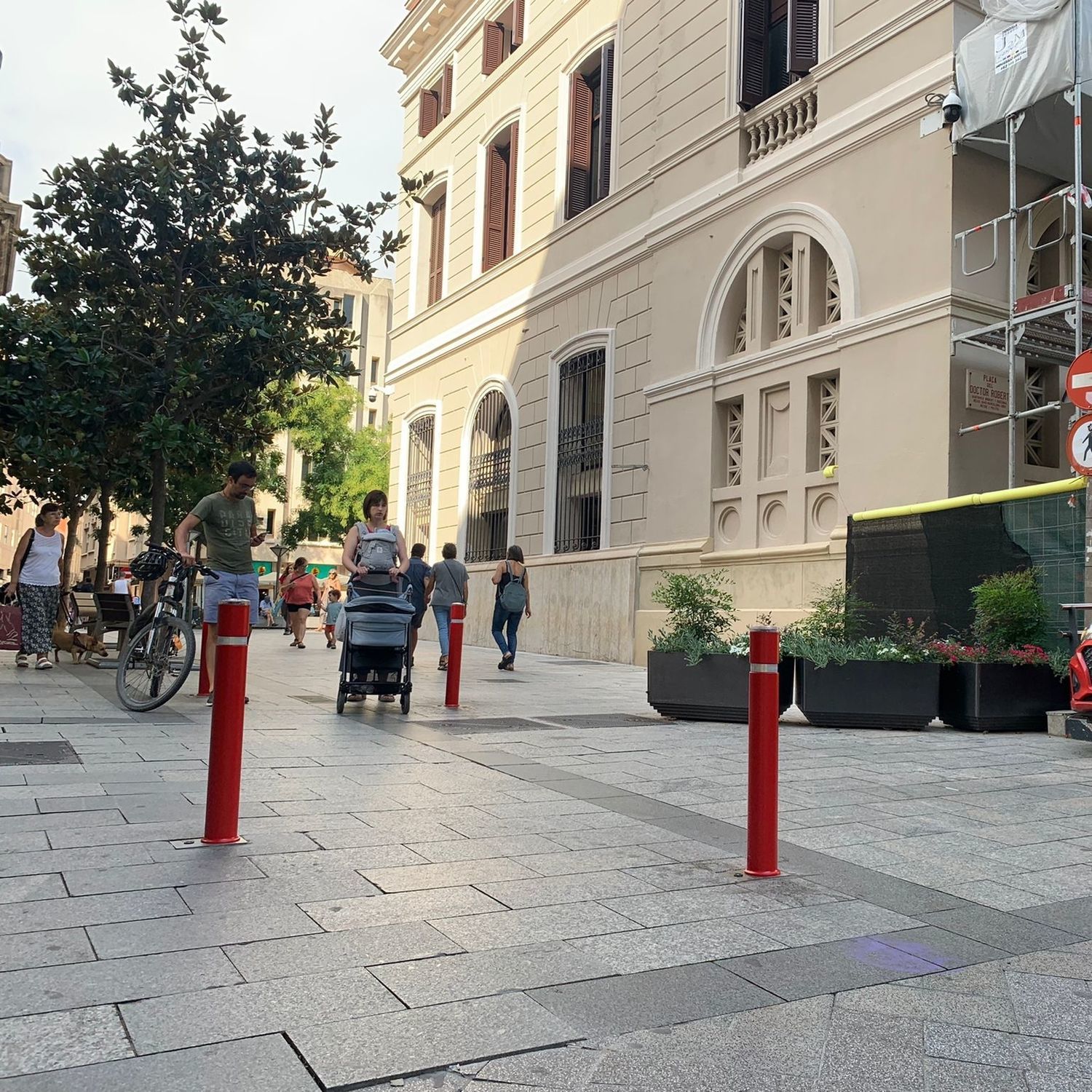 Access control bollard - SMART - FCI URBAN - polyurethane / luminous ...