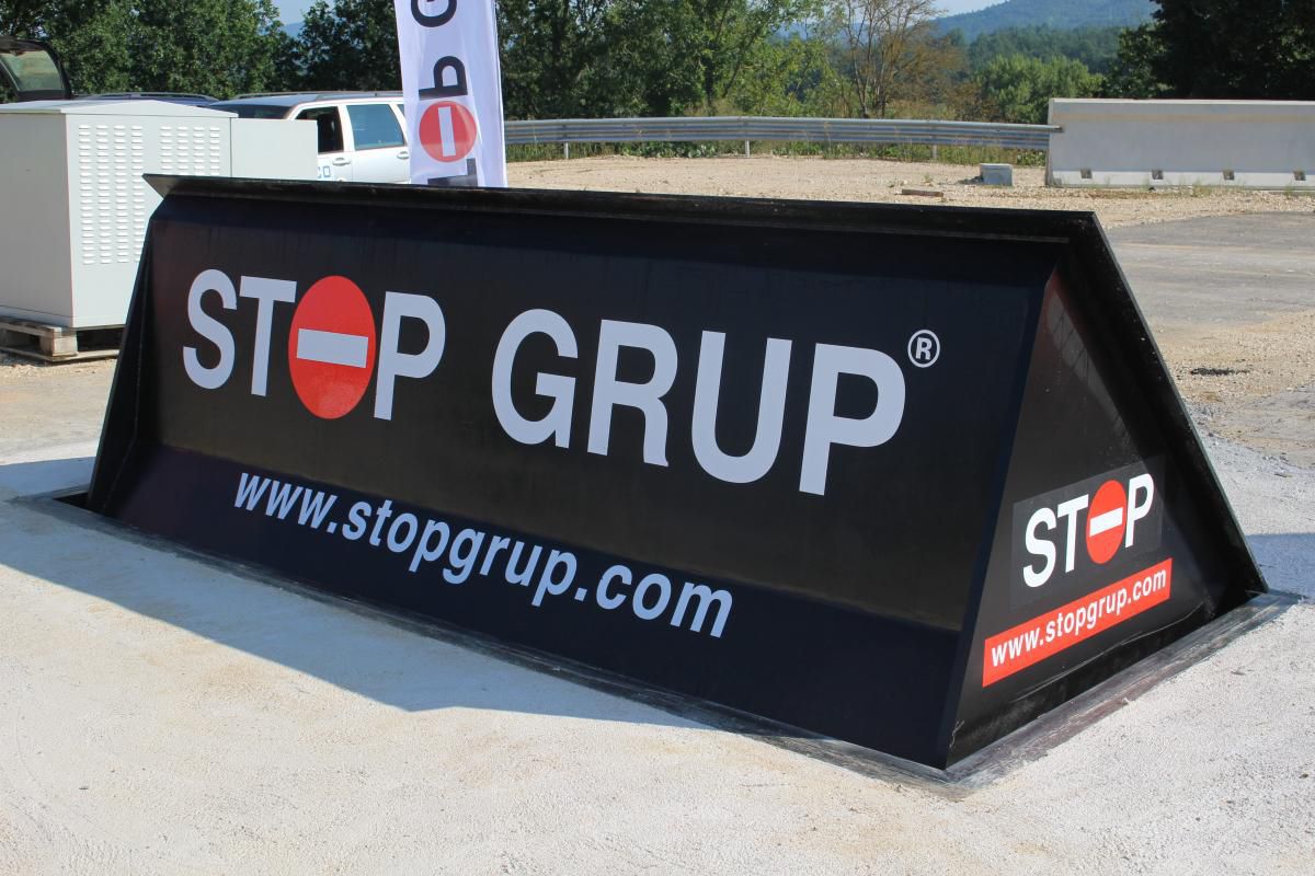 Road blocker road-blocker - STOP RBT-1100 Series - STOP GRUP GÜVENLİK ...
