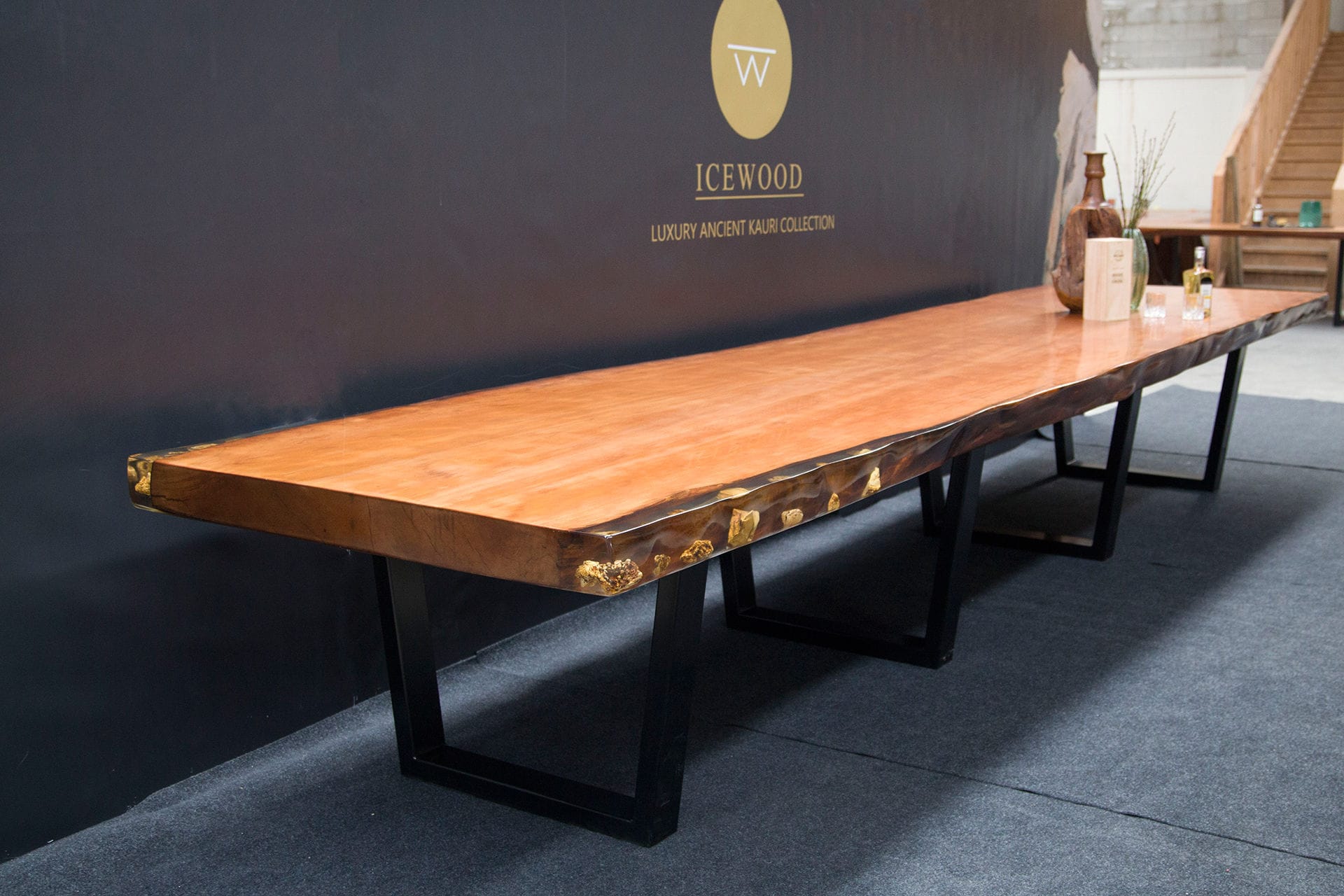 Contemporary dining table - Magic - Icewood - wooden / resin / metal base