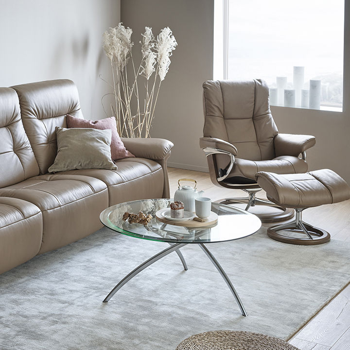 Contemporary coffee table - ENIGMA - Stressless - glass / aluminum base ...