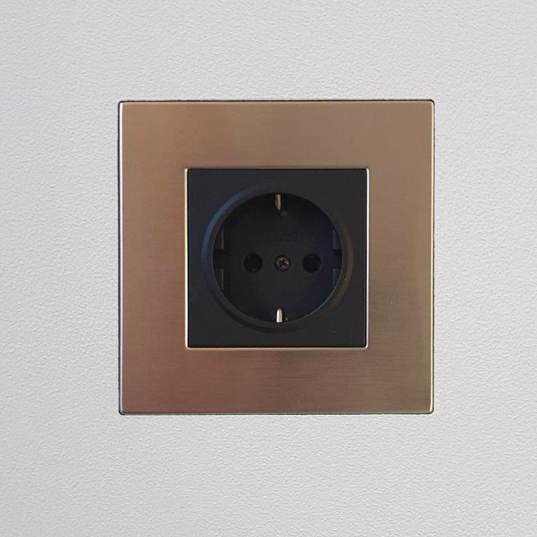 Wall hatch - 058-1-890 - Wall-Smart - square / composite / built-in