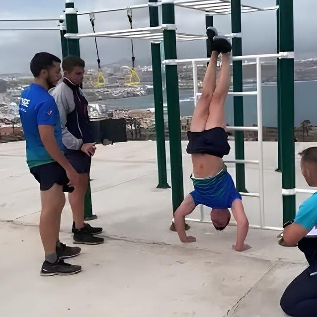 Public space street workout park - DUCG-2002 - DEPORTES URBANOS ...