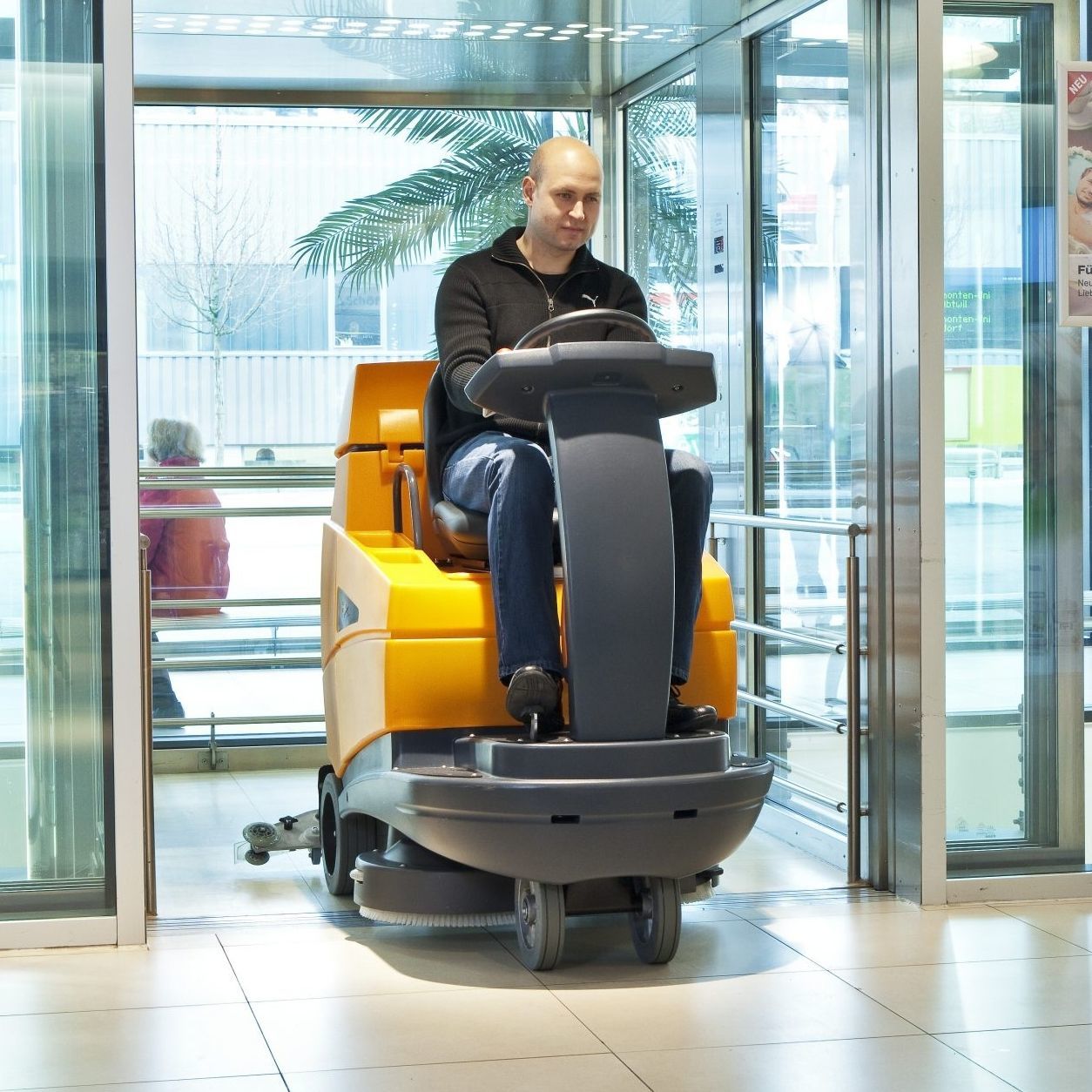 Ride-on scrubber - swingo 4000 - TASKI - combined / battery-powered