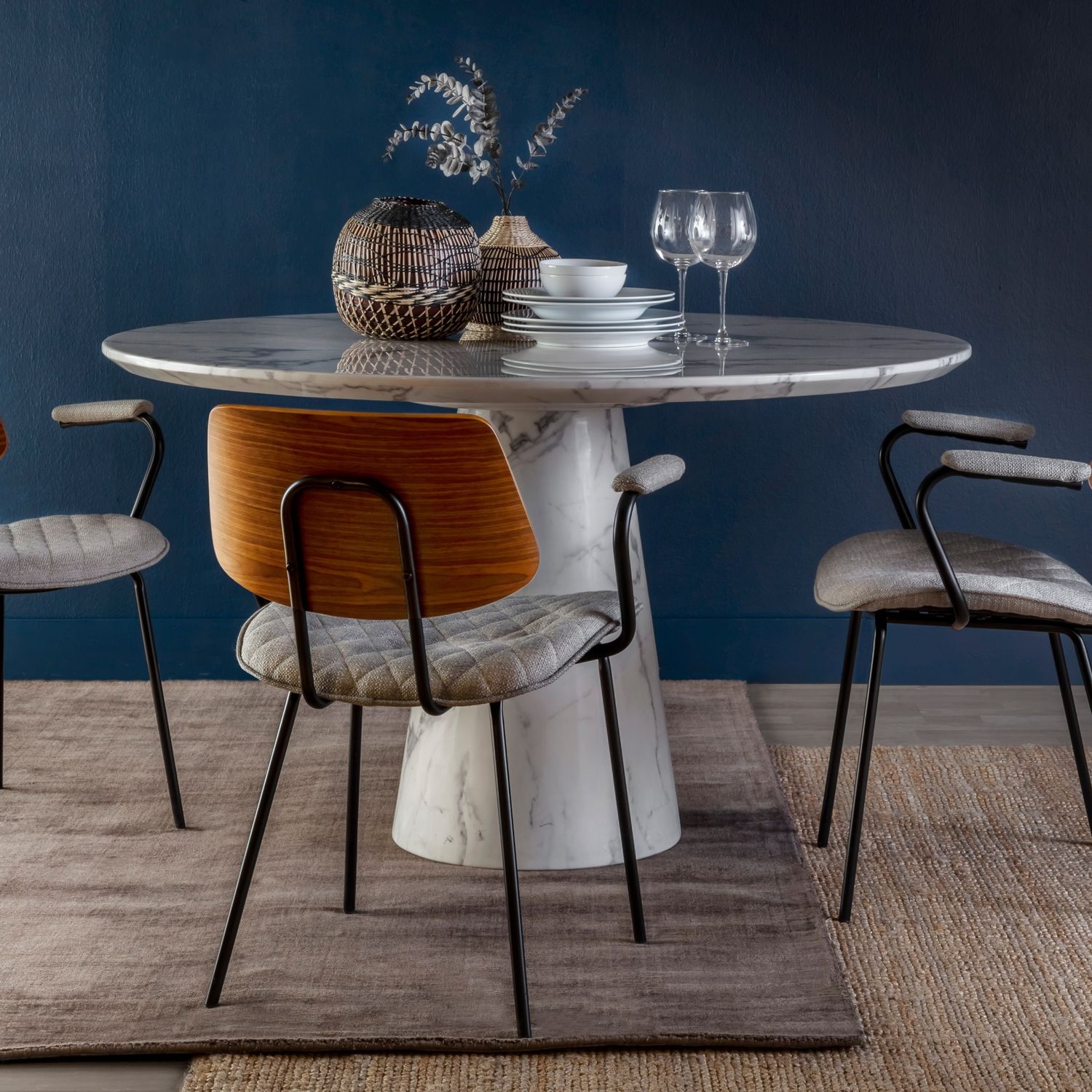 Contemporary dining table - CORE - CAMINO A CASA - marble / iron base ...