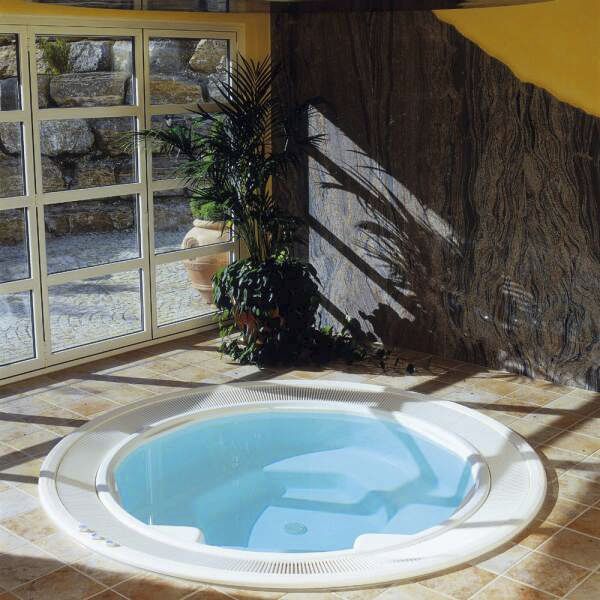 Recessed hot tub - Roman - Fire Ice Systemtec Georg Zelger e.K. - round ...