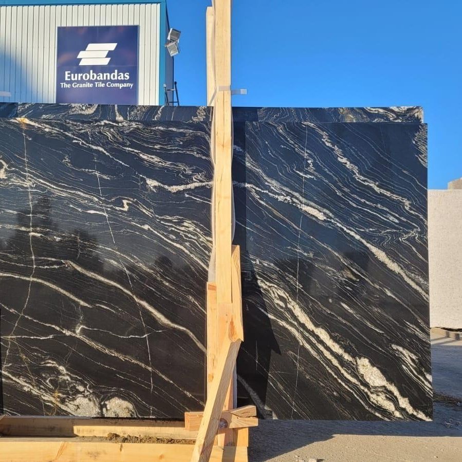 Granite stone slab - MACONDO - Eurobandas S.A. - for interior / for ...