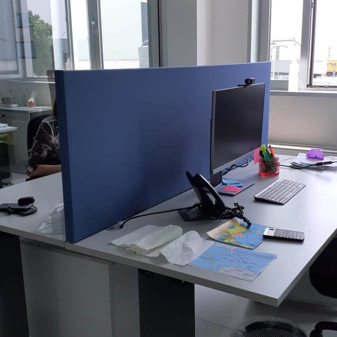 Desk mounted desk partition - DECHO® SCREEN - Acustico - in acoustic ...
