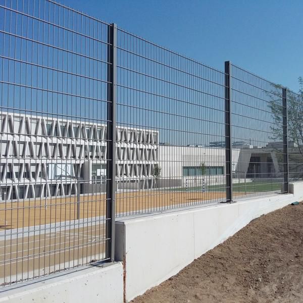 Fence post - D-LOX - Betafence International