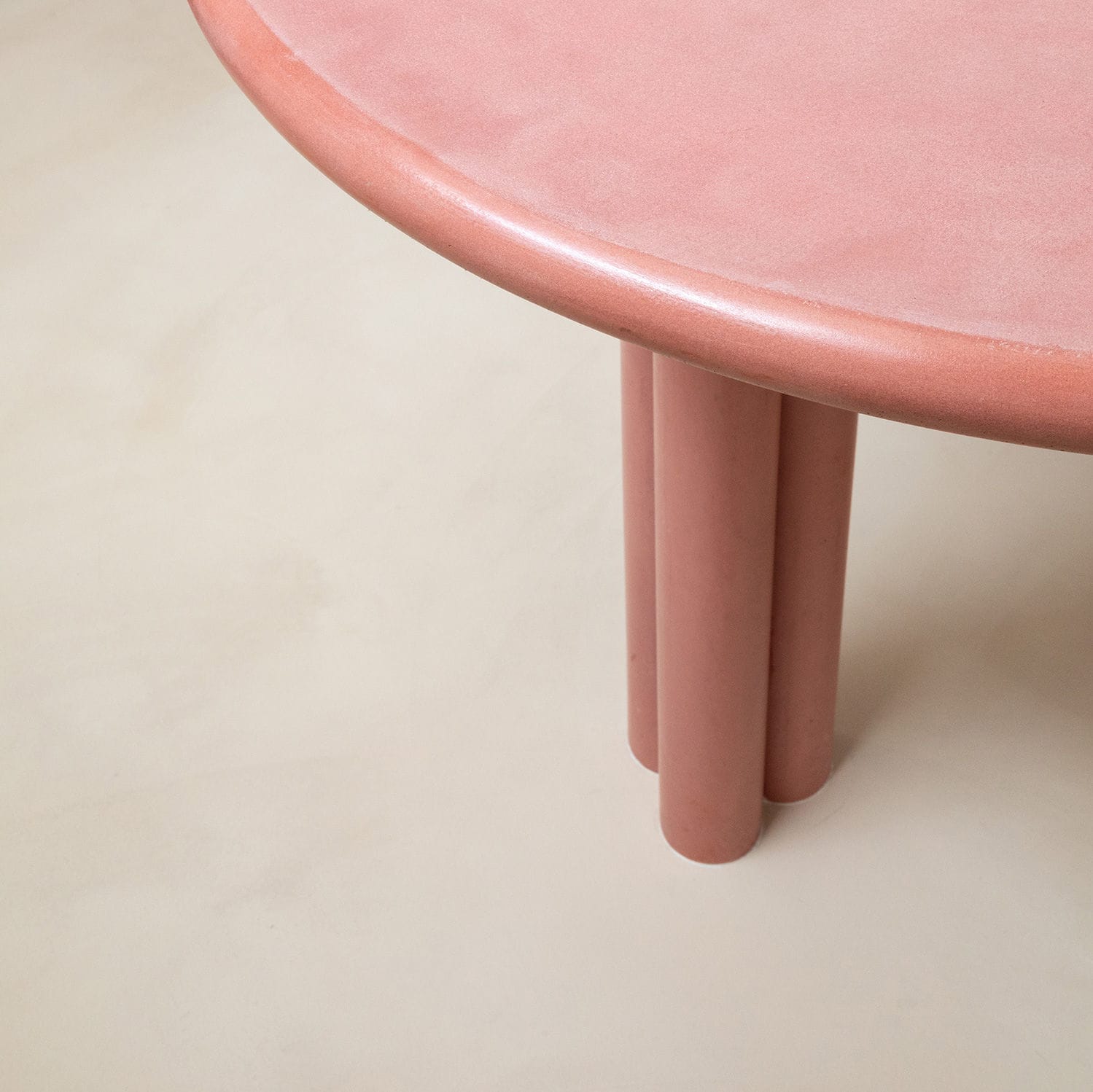 Fiber-reinforced concrete table base - CRINEX - Solid Studio - contemporary / commercial