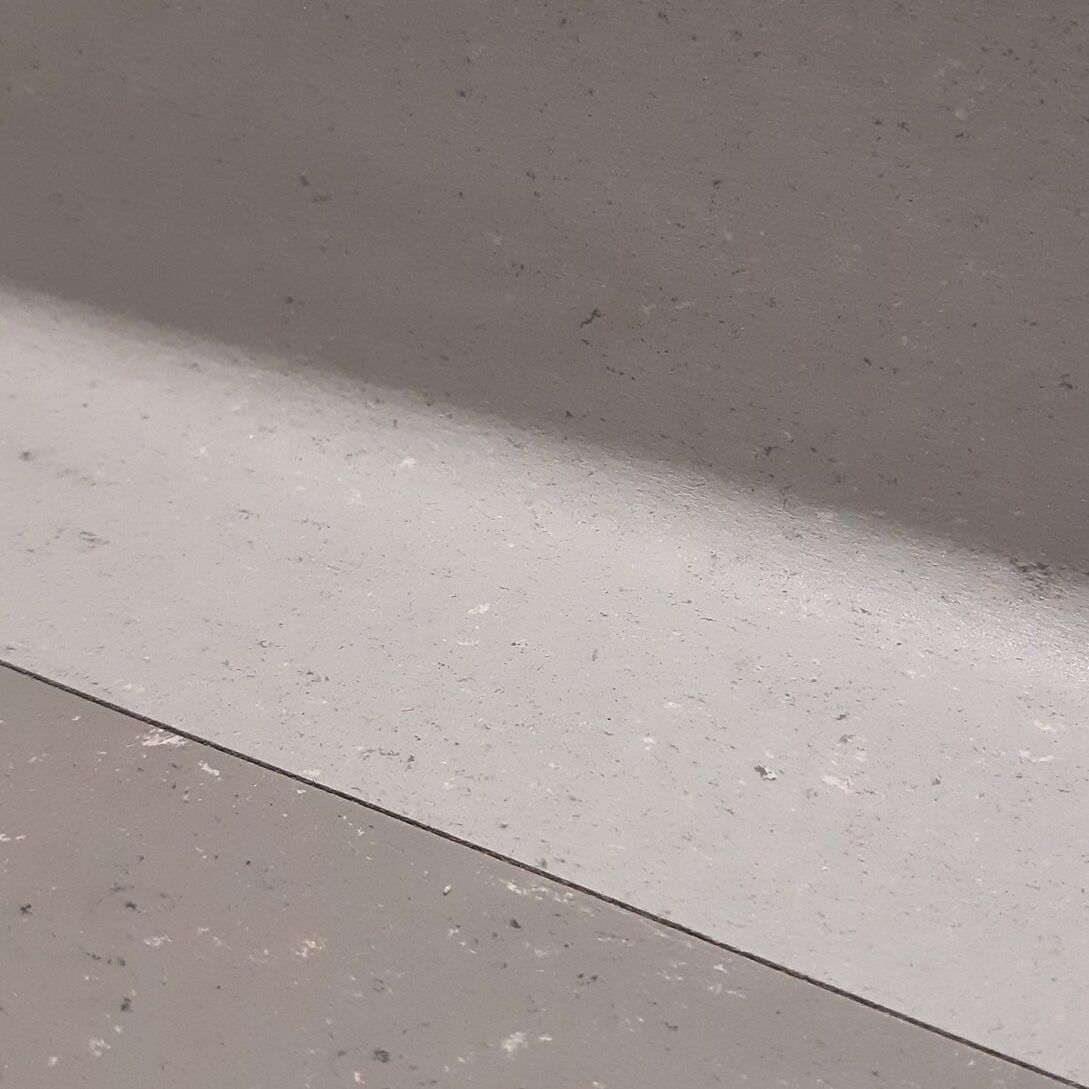 Gray baseboard - HSLA - Gerflor - Contract Sport & Contract Flooring ...