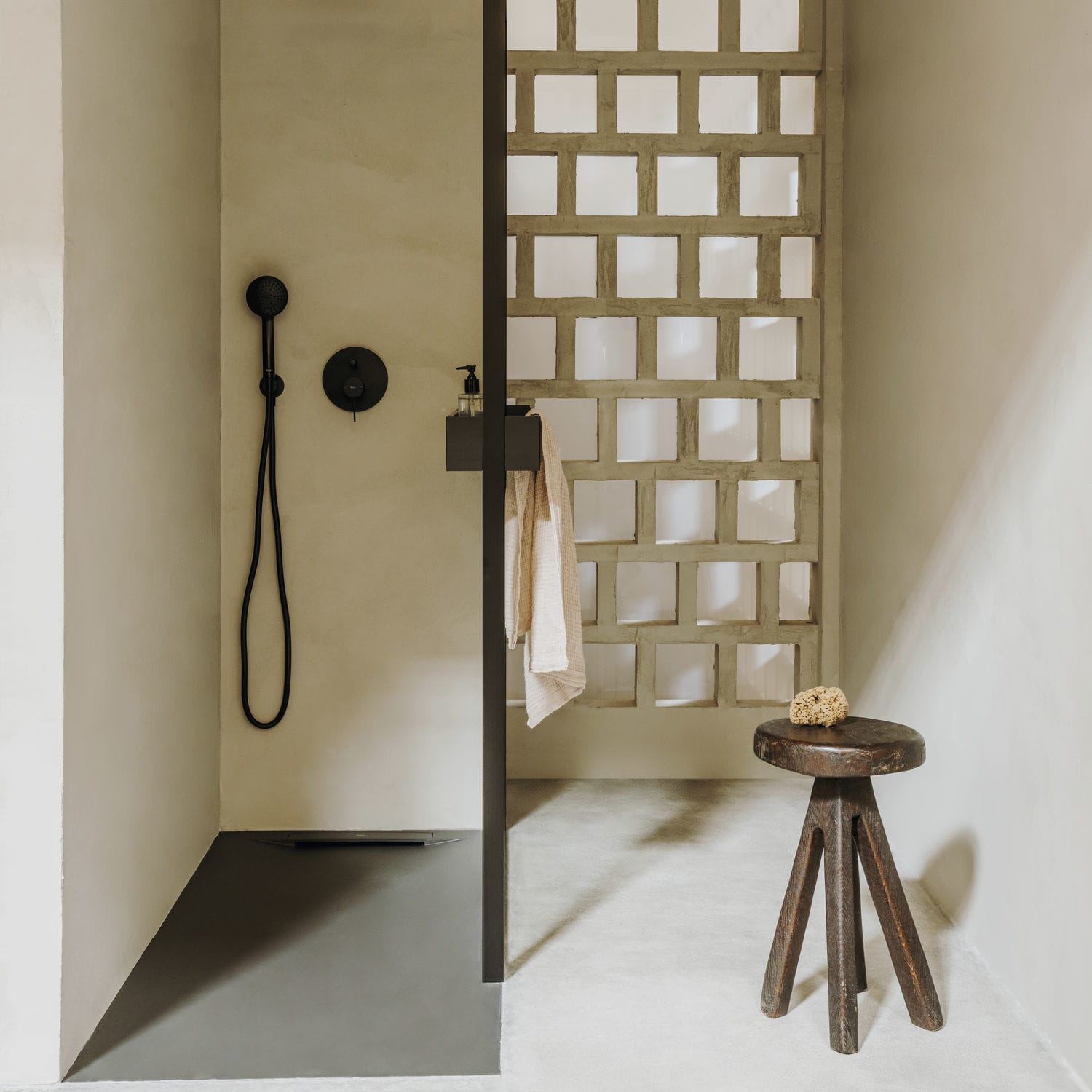 Rectangular shower base - PYROS - ROCA - recessed / extra-flat / composite