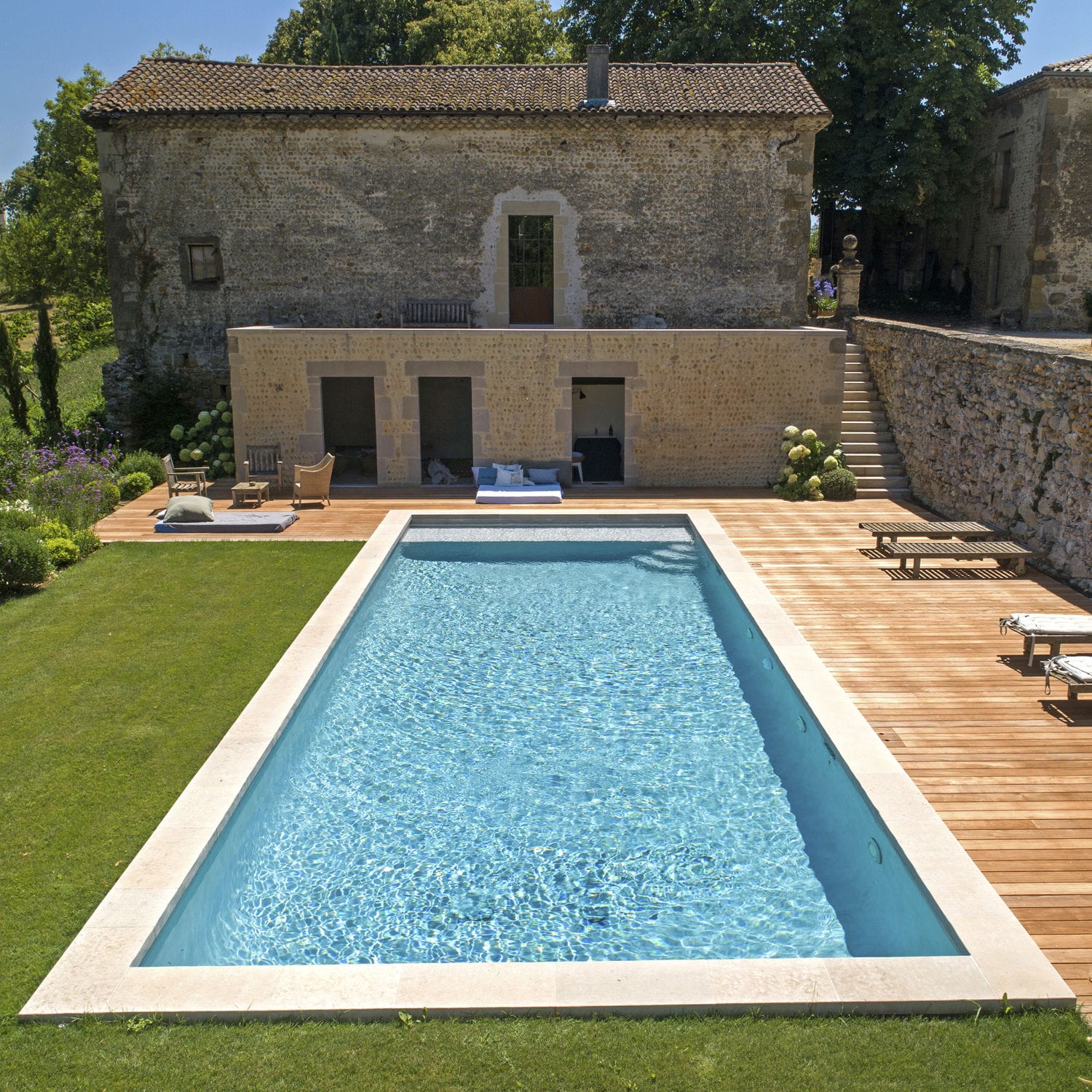 Custom swimming pool - CLASSIQUE - Diffazur Piscines - outdoor / indoor ...