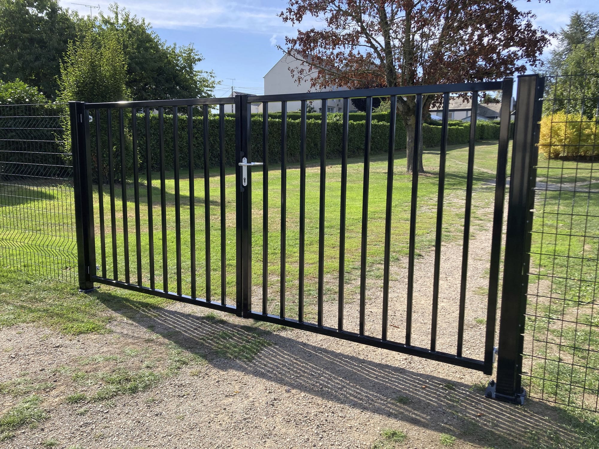 Pivoting gate - ESPACE - DIRICKX - right / left / metal