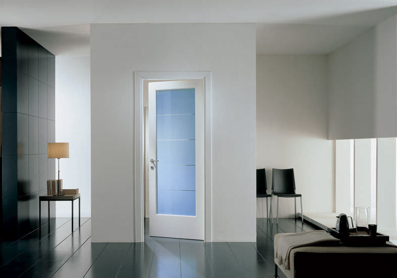 Interior door - MIRABILIA : BILA - GAROFOLI - wooden / swing / glazed