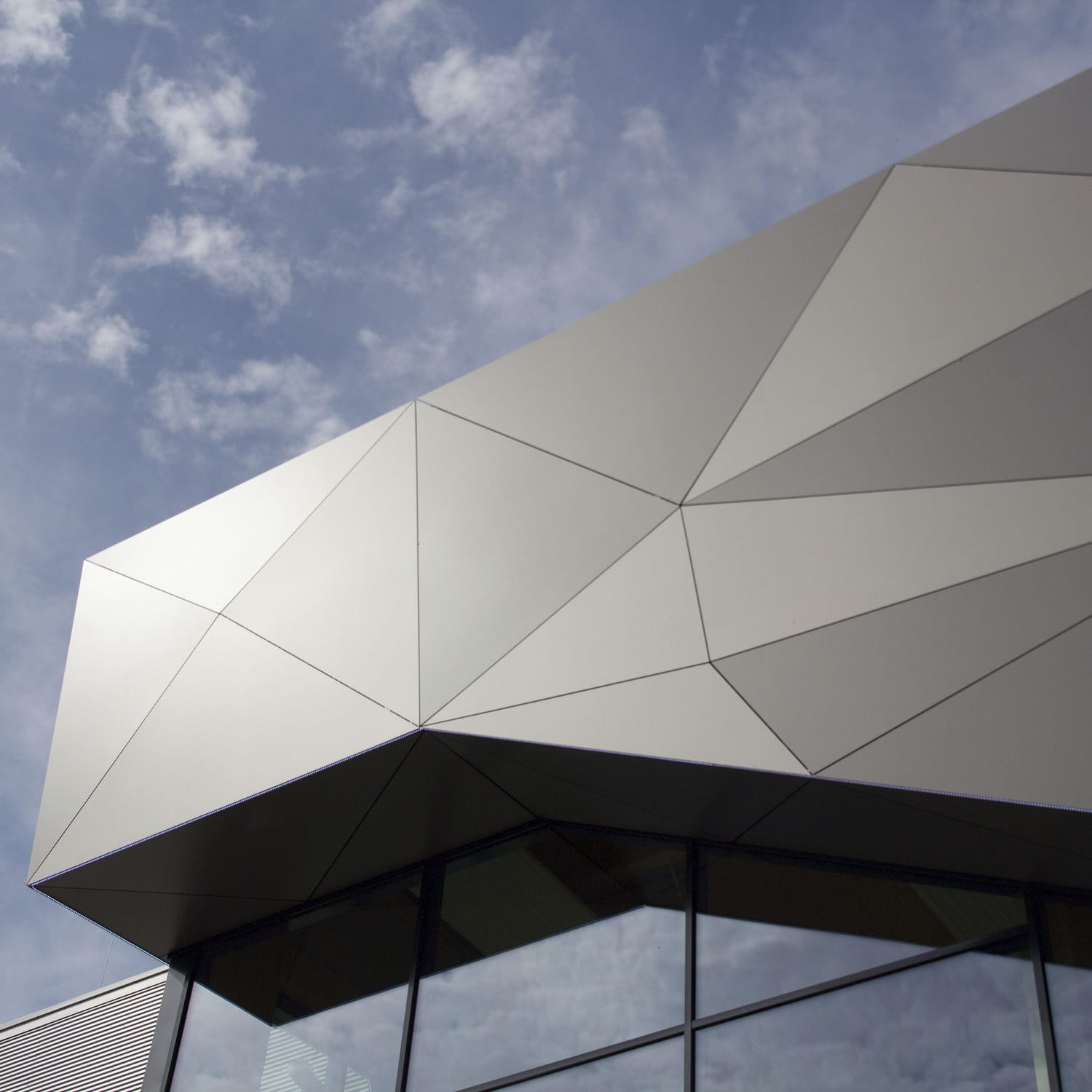 Cover decorative panel - METEON® METALLICS - TRESPA - cladding / fire ...