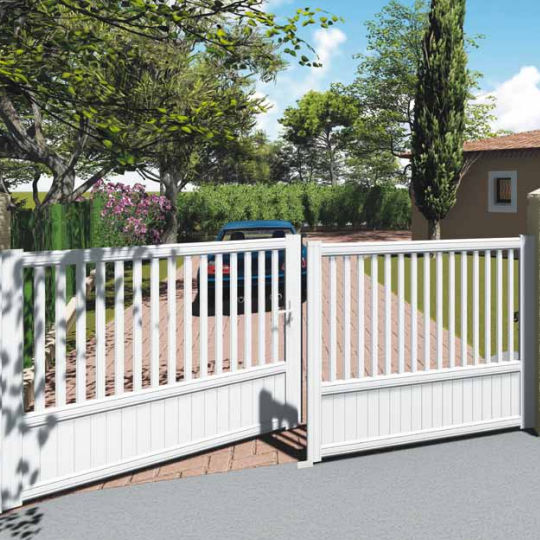 Swing gate - ROMANCE - Sapa Building Systems - aluminum / louvered ...