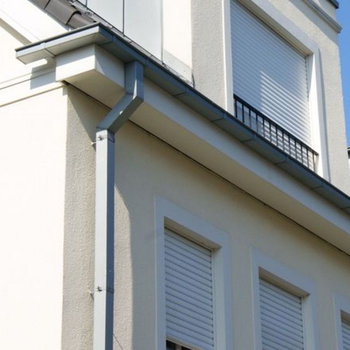 Zinc-titanium roof gutter - BOX - RHEINZINK - square