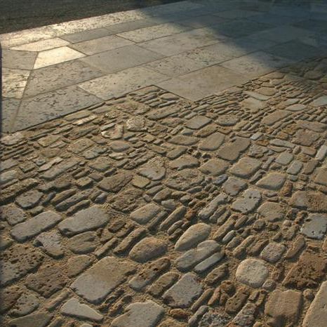 Stone paving - PAVÉS OCCITANS - OCCITANIE PIERRES - outdoor / textured ...