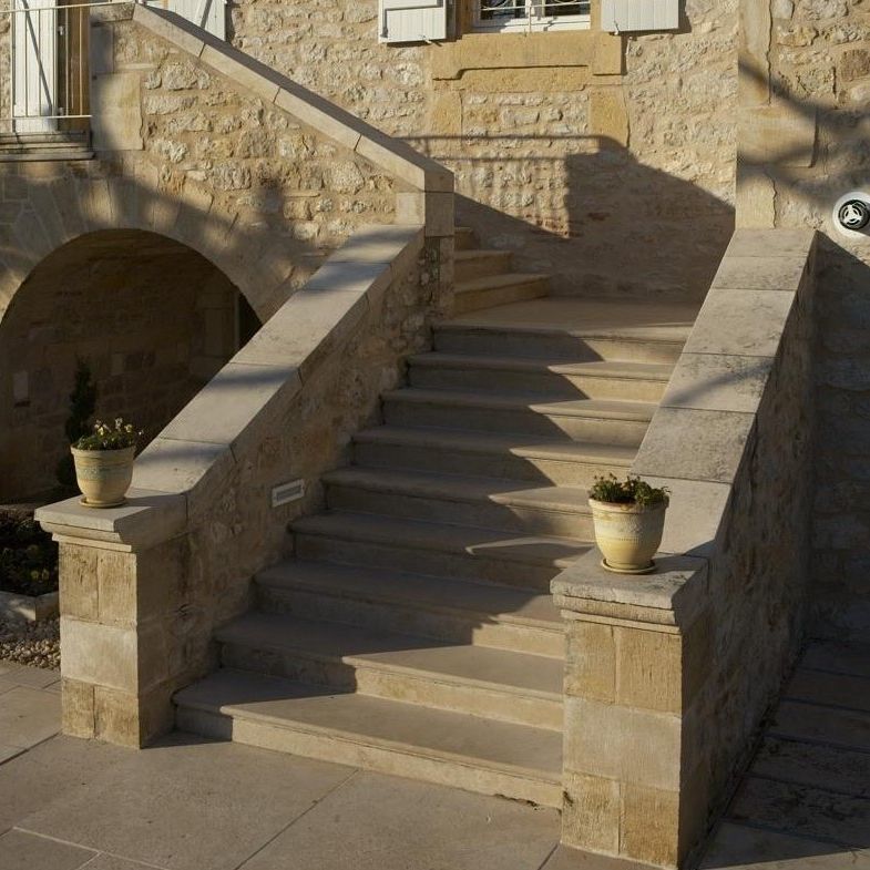 Balustrade wall coping - AUBEROCHE - OCCITANIE PIERRES - stone