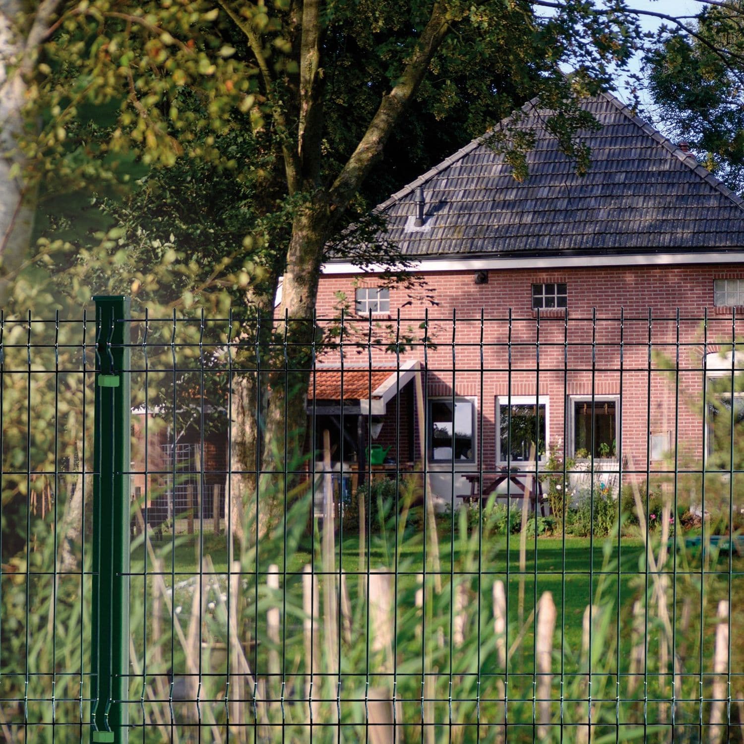 Galvanised steel fence post - 60X60 MRT - Moreda Riviere Trefilerías ...