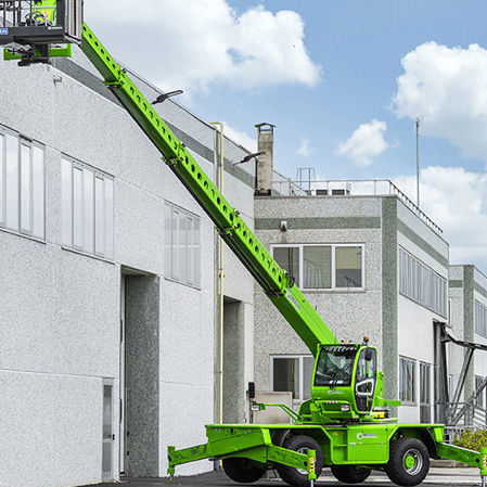 Loading telehandler - Roto 50.30 - MERLO - handling / lifting / rotating